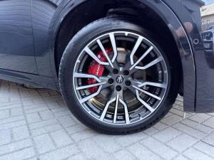 Melns Maserati Grecale 2023 Kauņa, ar dzinēja tilpumu 2.00 L un nobraukumu 83 tūkst. km par 65000 €, foto 4 vietnē AUTOMOTO.COM.LV