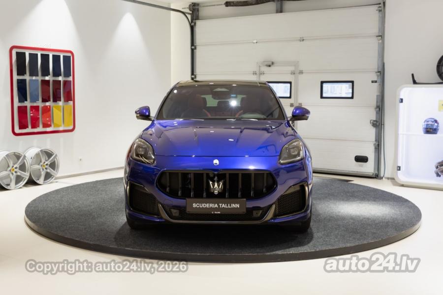 Zils Maserati Grecale 2025 Tallina, ar dzinēja tilpumu 3.00 L un nobraukumu 6 tūkst. km par 110350 €, foto 3 vietnē AUTOMOTO.COM.LV