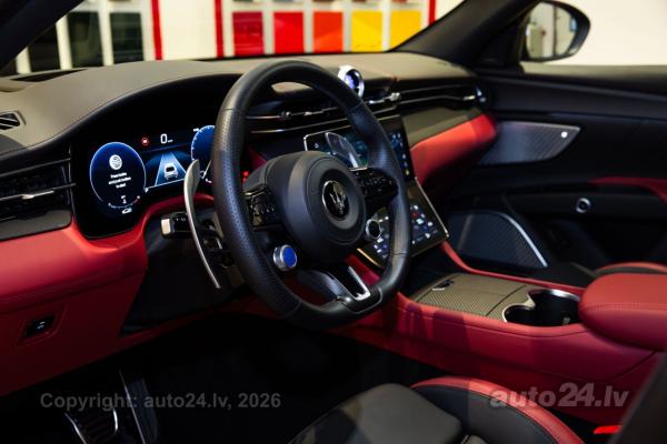 Zils Maserati Grecale 2025 Tallina, ar dzinēja tilpumu 3.00 L un nobraukumu 6 tūkst. km par 110350 €, foto 10 vietnē AUTOMOTO.COM.LV