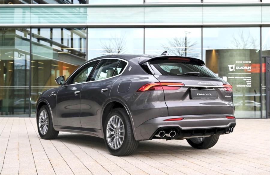Maserati Grecale 2022 Viļņa, ar dzinēja tilpumu 2.00 L un nobraukumu 49 tūkst. km par 43700 €, foto 3 vietnē AUTOMOTO.COM.LV