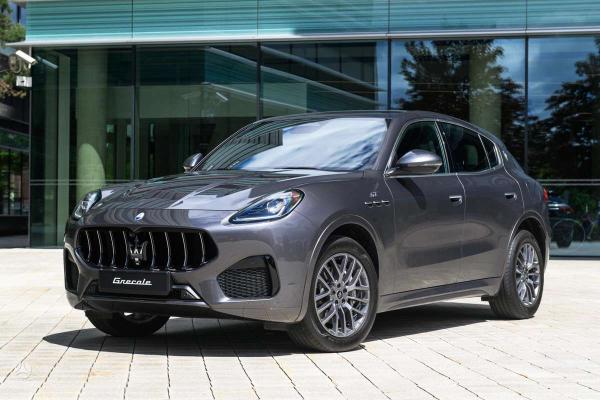 Pelēks Maserati Grecale 2023 Viļņa, ar dzinēja tilpumu 2.00 L un nobraukumu 50 tūkst. km par 43550 €, foto 1 vietnē AUTOMOTO.COM.LV