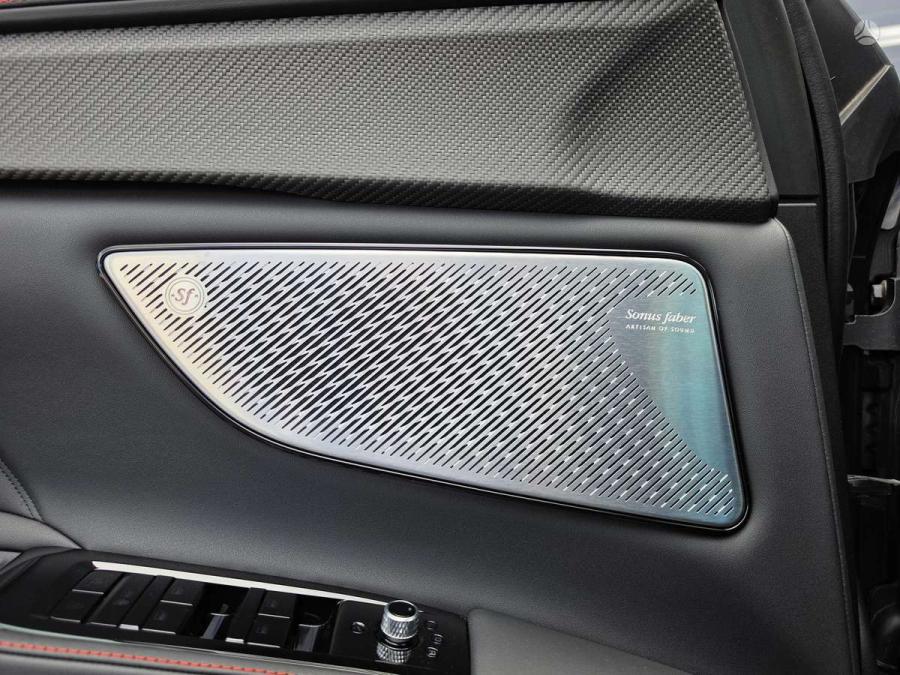 Grey Maserati Grecale 2023 in Kaunas, with an engine capacity of 3.00 L and mileage of 74 thousand km for 39900 €, photo 30 on AUTOMOTO.COM.LV