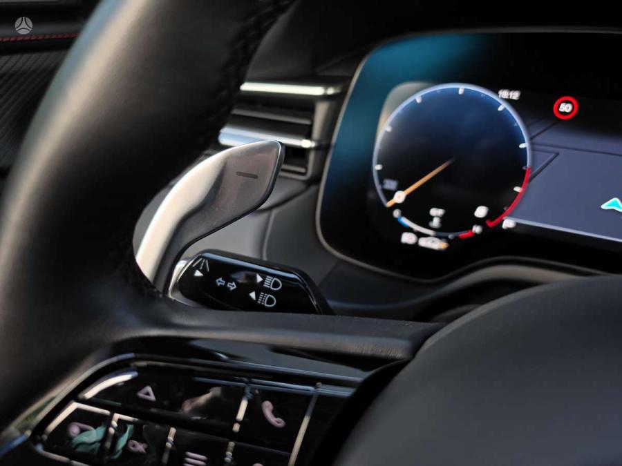 Grey Maserati Grecale 2023 in Kaunas, with an engine capacity of 3.00 L and mileage of 74 thousand km for 39900 €, photo 45 on AUTOMOTO.COM.LV