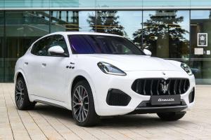 Balts Maserati Grecale 2023 Viļņa, ar dzinēja tilpumu 2.00 L un nobraukumu 43 tūkst. km par 62900 €, foto 8 vietnē AUTOMOTO.COM.LV