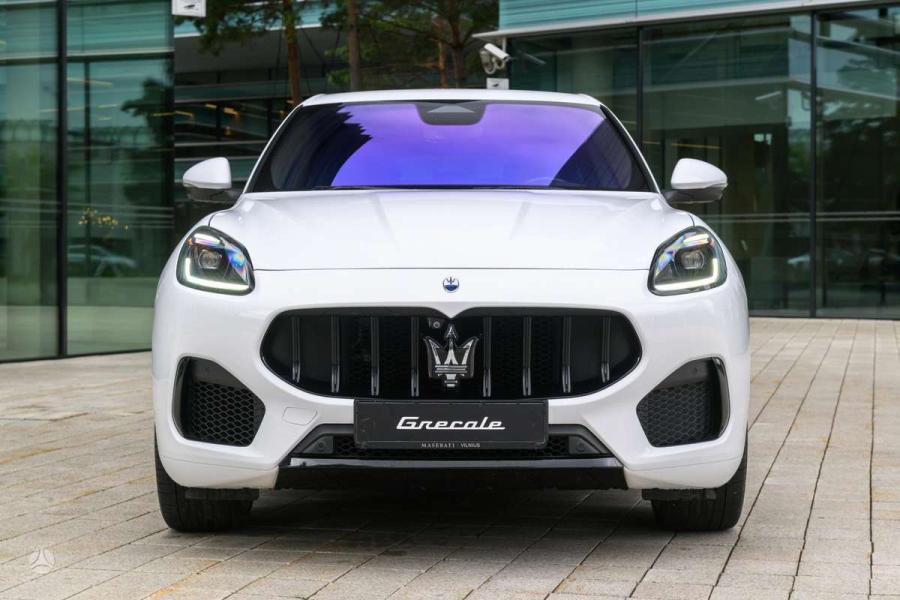 Balts Maserati Grecale 2023 Viļņa, ar dzinēja tilpumu 2.00 L un nobraukumu 43 tūkst. km par 62900 €, foto 9 vietnē AUTOMOTO.COM.LV