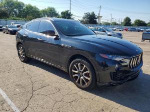 Black Maserati Levante 2017 in Tallinn, with an engine capacity of 3.00 L and mileage of 148 thousand km for 12500 €, photo 5 on AUTOMOTO.COM.LV