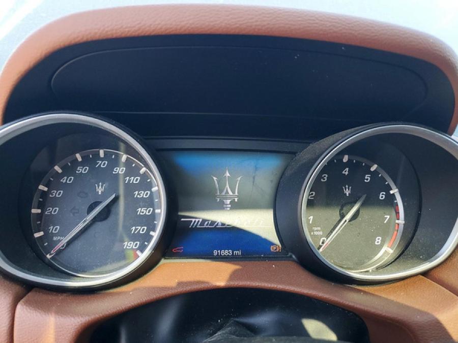 Black Maserati Levante 2017 in Tallinn, with an engine capacity of 3.00 L and mileage of 148 thousand km for 12500 €, photo 10 on AUTOMOTO.COM.LV