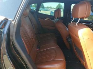 Black Maserati Levante 2017 in Tallinn, with an engine capacity of 3.00 L and mileage of 148 thousand km for 12500 €, photo 12 on AUTOMOTO.COM.LV
