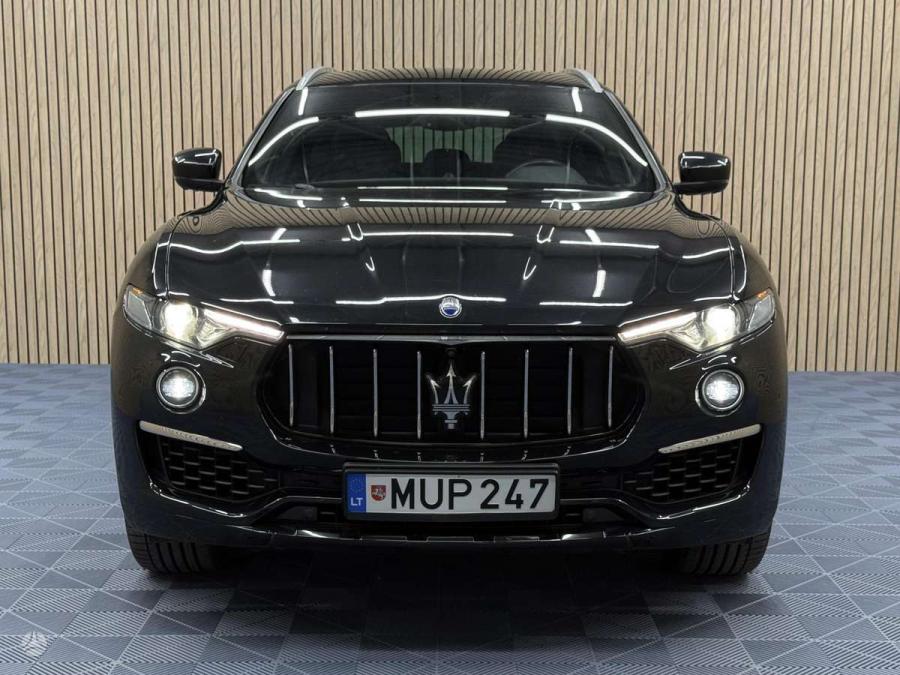 Melns Maserati Levante 2018 Marijampole, ar dzinēja tilpumu 2.98 L un nobraukumu 78 tūkst. km par 26500 €, foto 5 vietnē AUTOMOTO.COM.LV