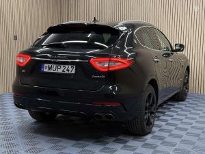 Melns Maserati Levante 2018 Marijampole, ar dzinēja tilpumu 2.98 L un nobraukumu 78 tūkst. km par 26500 €, foto 9 vietnē AUTOMOTO.COM.LV