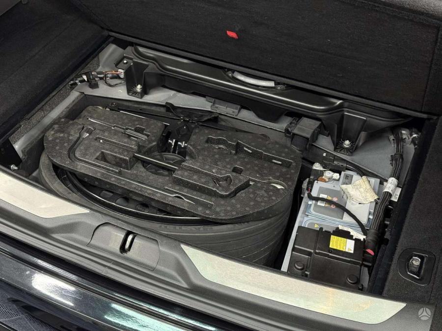 Melns Maserati Levante 2018 Marijampole, ar dzinēja tilpumu 2.98 L un nobraukumu 78 tūkst. km par 26500 €, foto 16 vietnē AUTOMOTO.COM.LV