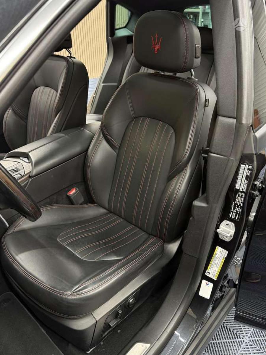 Melns Maserati Levante 2018 Marijampole, ar dzinēja tilpumu 2.98 L un nobraukumu 78 tūkst. km par 26500 €, foto 21 vietnē AUTOMOTO.COM.LV