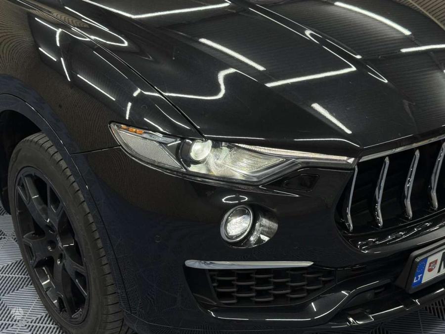 Melns Maserati Levante 2018 Marijampole, ar dzinēja tilpumu 2.98 L un nobraukumu 78 tūkst. km par 26500 €, foto 39 vietnē AUTOMOTO.COM.LV