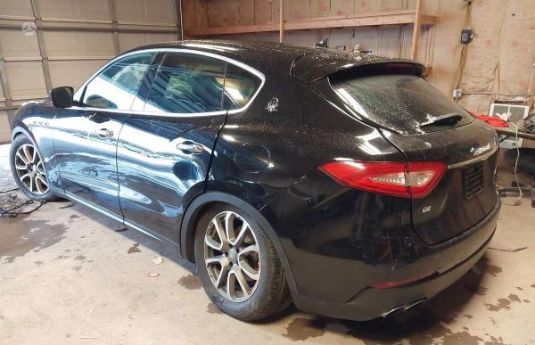 Melns Maserati Levante 2018 Viļņa, ar dzinēja tilpumu 2.98 L un nobraukumu 140 tūkst. km par 8900 €, foto 8 vietnē AUTOMOTO.COM.LV
