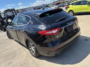 Melns Maserati Levante 2018 Viļņa, ar dzinēja tilpumu 2.98 L un nobraukumu 140 tūkst. km par 8900 €, foto 12 vietnē AUTOMOTO.COM.LV