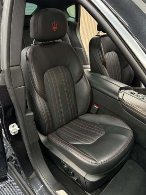 Melns Maserati Levante 2018 Marijampole, ar dzinēja tilpumu 2.98 L un nobraukumu 91 tūkst. km par 20500 €, foto 18 vietnē AUTOMOTO.COM.LV