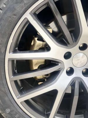 Blue Maserati Levante 2016 in Vilnius, with an engine capacity of 3.00 L and mileage of 146 thousand km for 21450 €, photo 34 on AUTOMOTO.COM.LV