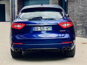 Zils Maserati Levante 2016 Viļņa, ar dzinēja tilpumu 3.00 L un nobraukumu 164 tūkst. km par 21000 €, foto 6 vietnē AUTOMOTO.COM.LV