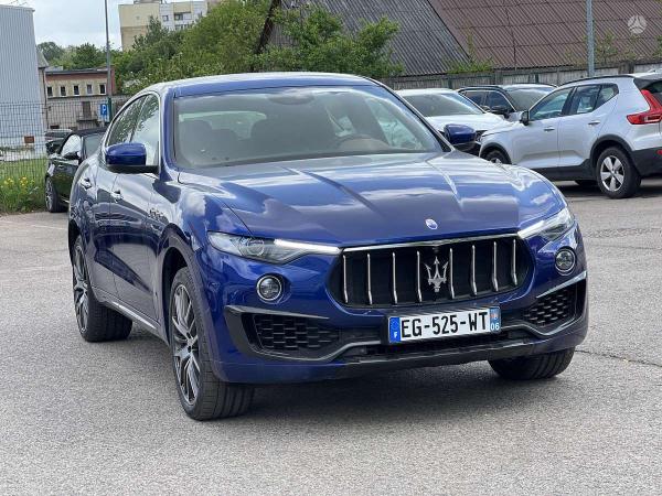 Zils Maserati Levante 2016 Viļņa, ar dzinēja tilpumu 3.00 L un nobraukumu 164 tūkst. km par 21999 €, foto 1 vietnē AUTOMOTO.COM.LV