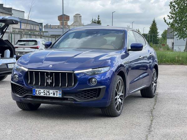 Zils Maserati Levante 2016 Viļņa, ar dzinēja tilpumu 3.00 L un nobraukumu 164 tūkst. km par 21999 €, foto 3 vietnē AUTOMOTO.COM.LV