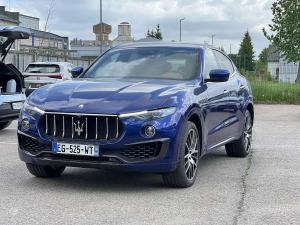 Zils Maserati Levante 2016 Viļņa, ar dzinēja tilpumu 3.00 L un nobraukumu 164 tūkst. km par 21999 €, foto 4 vietnē AUTOMOTO.COM.LV
