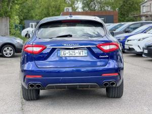 Zils Maserati Levante 2016 Viļņa, ar dzinēja tilpumu 3.00 L un nobraukumu 164 tūkst. km par 21999 €, foto 6 vietnē AUTOMOTO.COM.LV