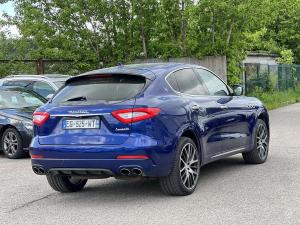 Zils Maserati Levante 2016 Viļņa, ar dzinēja tilpumu 3.00 L un nobraukumu 164 tūkst. km par 21999 €, foto 7 vietnē AUTOMOTO.COM.LV