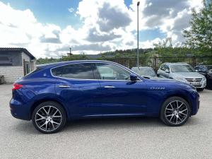 Zils Maserati Levante 2016 Viļņa, ar dzinēja tilpumu 3.00 L un nobraukumu 164 tūkst. km par 21999 €, foto 8 vietnē AUTOMOTO.COM.LV