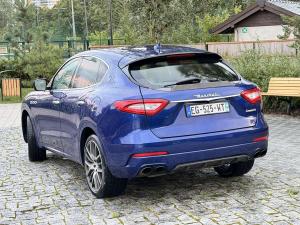 Blue Maserati Levante 2016 in Vilnius, with an engine capacity of 3.00 L and mileage of 142 thousand km for 22990 €, photo 10 on AUTOMOTO.COM.LV