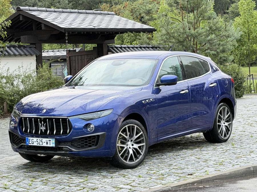 Blue Maserati Levante 2016 in Vilnius, with an engine capacity of 3.00 L and mileage of 142 thousand km for 22990 €, photo 17 on AUTOMOTO.COM.LV