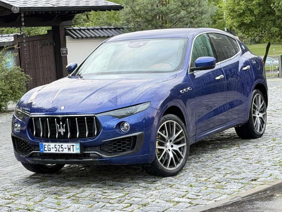 Blue Maserati Levante 2016 in Vilnius, with an engine capacity of 3.00 L and mileage of 142 thousand km for 22990 €, photo 18 on AUTOMOTO.COM.LV