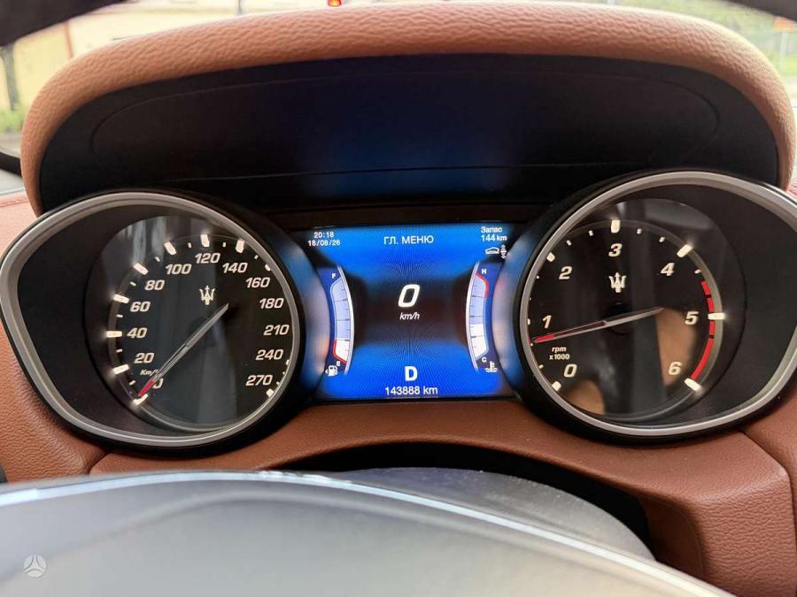 Blue Maserati Levante 2016 in Vilnius, with an engine capacity of 3.00 L and mileage of 142 thousand km for 22990 €, photo 19 on AUTOMOTO.COM.LV