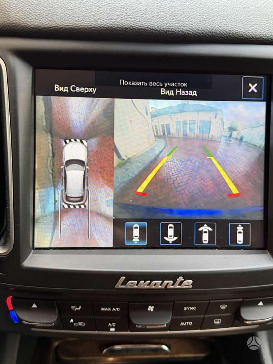 Blue Maserati Levante 2016 in Vilnius, with an engine capacity of 3.00 L and mileage of 142 thousand km for 22990 €, photo 23 on AUTOMOTO.COM.LV