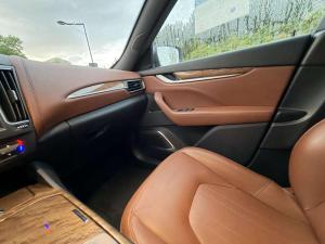 Blue Maserati Levante 2016 in Vilnius, with an engine capacity of 3.00 L and mileage of 142 thousand km for 22990 €, photo 48 on AUTOMOTO.COM.LV