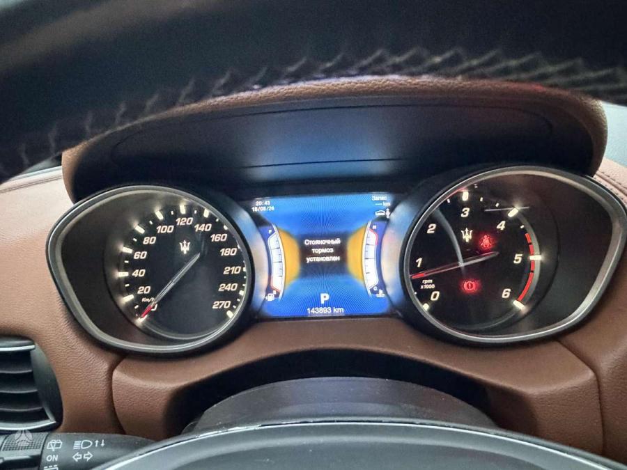 Blue Maserati Levante 2016 in Vilnius, with an engine capacity of 3.00 L and mileage of 142 thousand km for 22990 €, photo 51 on AUTOMOTO.COM.LV