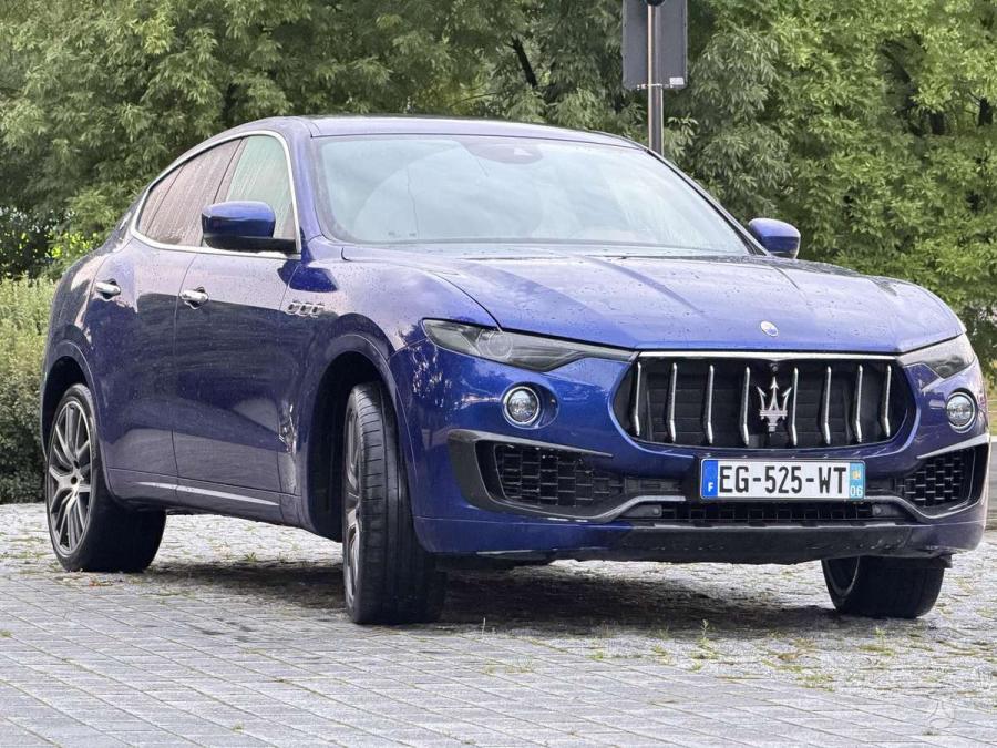 Zils Maserati Levante 2016 Viļņa, ar dzinēja tilpumu 3.00 L un nobraukumu 148 tūkst. km par 19600 €, foto 5 vietnē AUTOMOTO.COM.LV