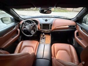 Zils Maserati Levante 2016 Viļņa, ar dzinēja tilpumu 3.00 L un nobraukumu 148 tūkst. km par 19600 €, foto 37 vietnē AUTOMOTO.COM.LV