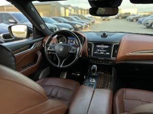 Zils Maserati Levante 2017 Kauņa, ar dzinēja tilpumu 3.00 L un nobraukumu 166 tūkst. km par 18900 €, foto 27 vietnē AUTOMOTO.COM.LV