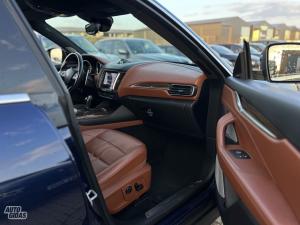 Zils Maserati Levante 2017 Kauņa, ar dzinēja tilpumu 3.00 L un nobraukumu 166 tūkst. km par 18900 €, foto 29 vietnē AUTOMOTO.COM.LV