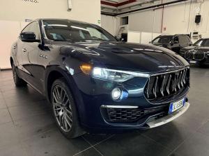 Zils Maserati Levante 2020 Šauļi, ar dzinēja tilpumu 2.99 L un nobraukumu 218 tūkst. km par 28500 €, foto 3 vietnē AUTOMOTO.COM.LV