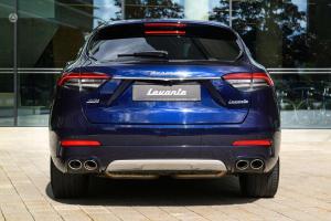 Zils Maserati Levante 2021 Viļņa, ar dzinēja tilpumu 2.98 L un nobraukumu 45 tūkst. km par 55999 €, foto 5 vietnē AUTOMOTO.COM.LV