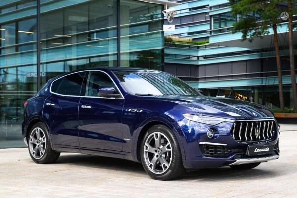 Zils Maserati Levante 2021 Viļņa, ar dzinēja tilpumu 2.98 L un nobraukumu 45 tūkst. km par 55999 €, foto 8 vietnē AUTOMOTO.COM.LV