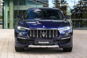 Zils Maserati Levante 2021 Viļņa, ar dzinēja tilpumu 2.98 L un nobraukumu 45 tūkst. km par 55999 €, foto 9 vietnē AUTOMOTO.COM.LV
