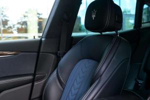 Zils Maserati Levante 2021 Viļņa, ar dzinēja tilpumu 2.98 L un nobraukumu 45 tūkst. km par 55999 €, foto 12 vietnē AUTOMOTO.COM.LV