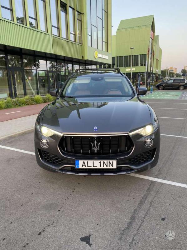 Brūns Maserati Levante 2017 Kauņa, ar dzinēja tilpumu 2.98 L un nobraukumu 194 tūkst. km par 15700 €, foto 2 vietnē AUTOMOTO.COM.LV