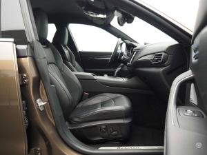 Brown Maserati Levante 2021 in Vilnius, with an engine capacity of 2.98 L and mileage of 47 thousand km for 59000 €, photo 12 on AUTOMOTO.COM.LV