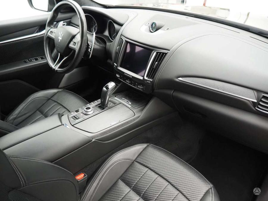 Brown Maserati Levante 2021 in Vilnius, with an engine capacity of 2.98 L and mileage of 47 thousand km for 59000 €, photo 14 on AUTOMOTO.COM.LV