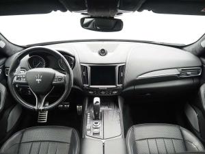 Brown Maserati Levante 2021 in Vilnius, with an engine capacity of 2.98 L and mileage of 47 thousand km for 59000 €, photo 19 on AUTOMOTO.COM.LV