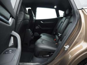 Brown Maserati Levante 2021 in Vilnius, with an engine capacity of 2.98 L and mileage of 47 thousand km for 59000 €, photo 24 on AUTOMOTO.COM.LV