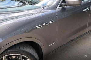 Grey Maserati Levante 2019 in Vilnius, with an engine capacity of 2.98 L and mileage of 179 thousand km for 41500 €, photo 7 on AUTOMOTO.COM.LV